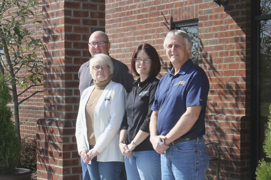 DISPATCH TEAM - Summers Trucking | FlatBed and Oversized Haulers ...